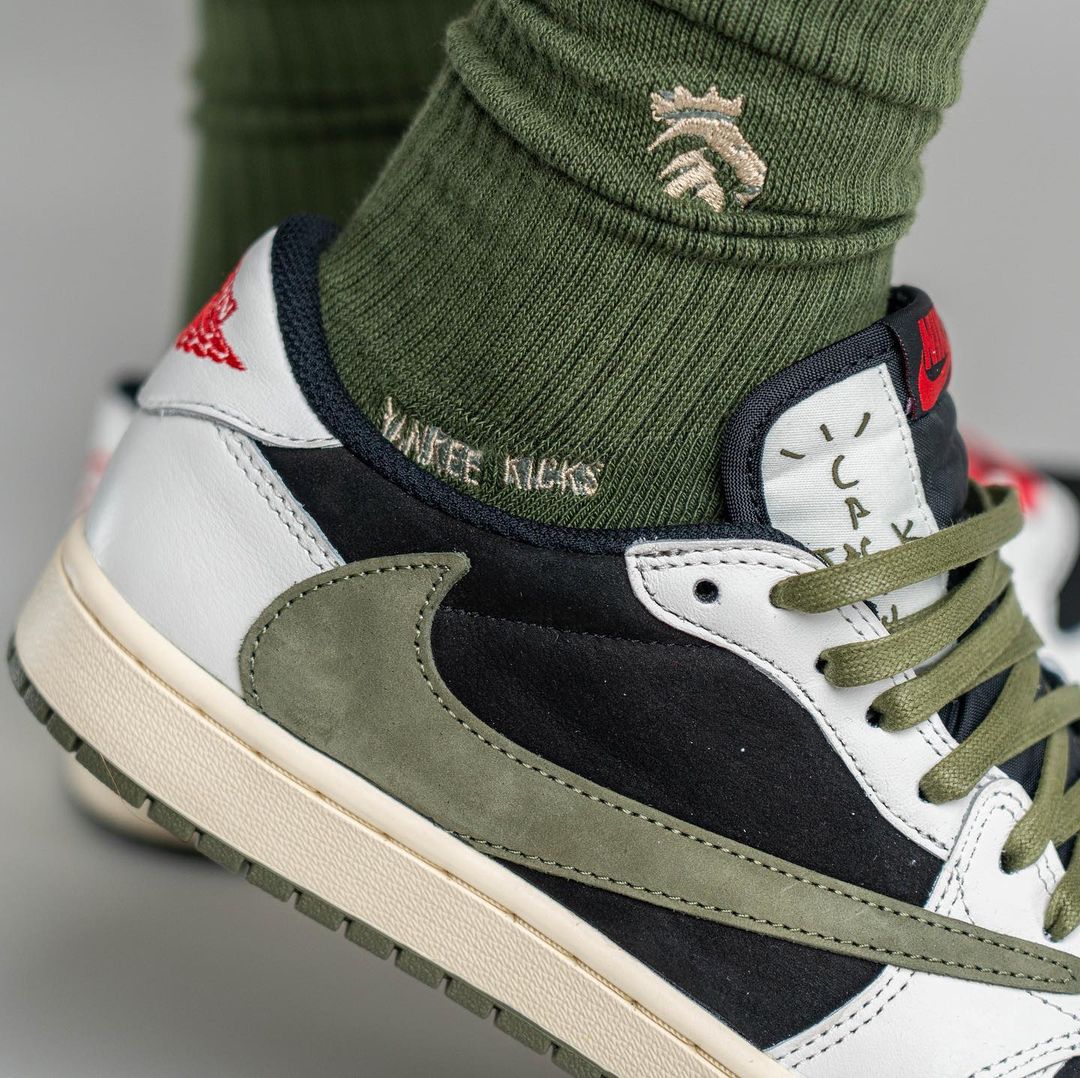 Is the Travis Scott x Air Jordan 1 Low OG WMNS Is the Travis Scott x Air Jordan 1 Low OG WMNS